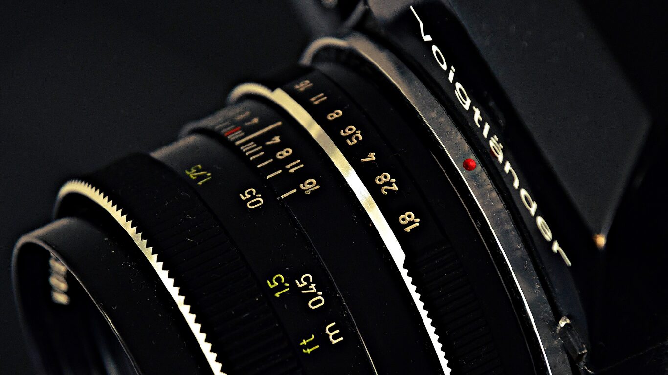 ルミックス G100Dをプロ記者が徹解説【2025最新情報】 - Lens Chronicle